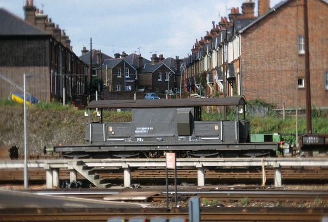 4068 RAILWAY COLOUR SLIDE Ex SR QUEEN MARY BRAKE VAN S56305 AT ...