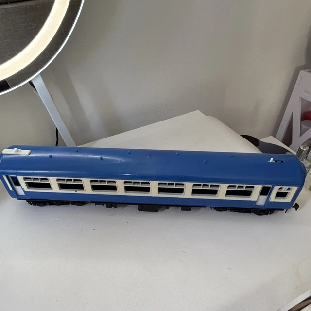 O GAUGE BRITISH Rail Blue/White Passenger Coach Era 7 Analogue Ready to ...