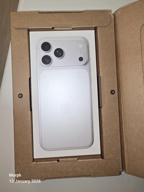 APPLE IPHONE 17 Pro Max 256GB Silver, Unlocked, Sealed £975.70 ...