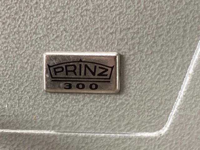 PRINZ 300 35MM Photo Slide Projector With Original Carry Case £6.00 ...