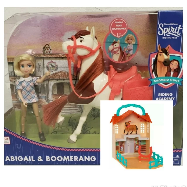 SPIRIT RIDING FREE Doll & Horse Abigail & Boomerang + Stow 'n Go Barn £ ...