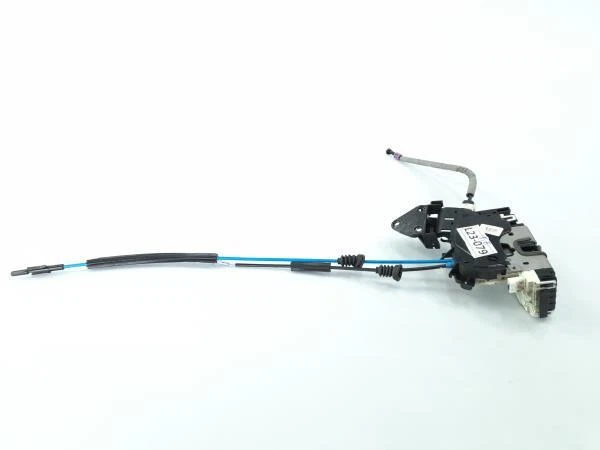 A2047301335 SERRURE PORTE arrière gauche pour MERCEDES-BENZ C-CLASS ...