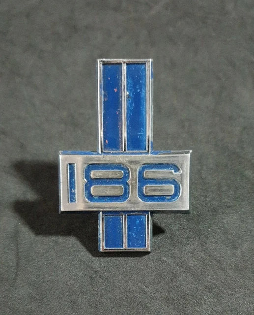 ORIGINAL HOLDEN &186& Fender Boot Bonnet Car Emblem Logo Badge Vintage ...