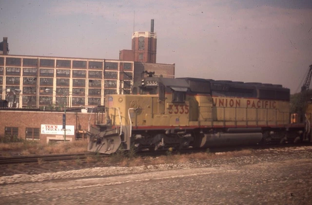 UNION PACIFIC RAILROAD Locomotive 3335 CHICAGO IL Original 1986 Photo ...