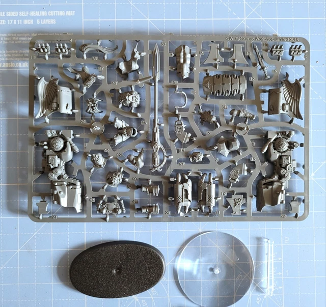 WARHAMMER 40K ADEPTUS Custodes Vertus Praetors Single EUR 11,61 ... WARHAMMER 40K ADEPTUS Custodes Vertus Praetors Single EUR 11,61 ...