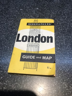 RARE VINTAGE TOURIST Geographers London Guide Tube Map Theatre Vgc Man ...