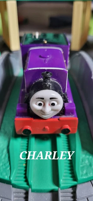 THOMAS TRACKMASTER CHARLIE £5.00 - PicClick UK