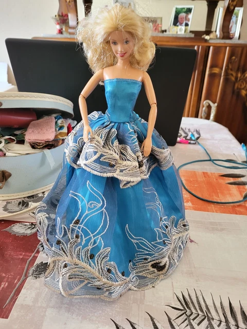 ROBE POUR POUPÉE mannequin type Barbie Tressy caprice Mily ou Nancy EUR ...