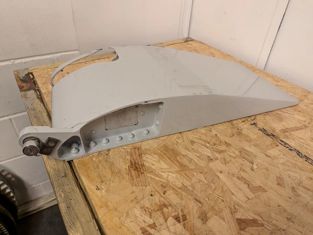 BOEING 757 WING Cutaway Slat "Mounting Arm" Section Aviation Aircraft £ ...