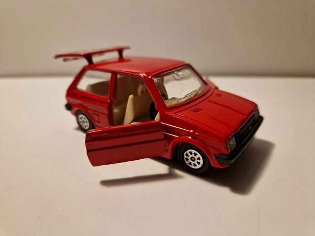 CORGI RED AUSTIN Mini Metro 1.3 HLS Vintage 1981 en très bon état EUR 5 ...