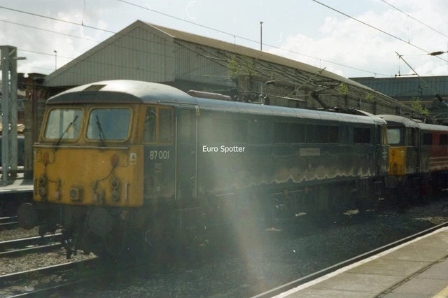 B203N 35MM NEGATIVE BR Class 87 87001 @ Crewe [2] £2.54 - PicClick UK