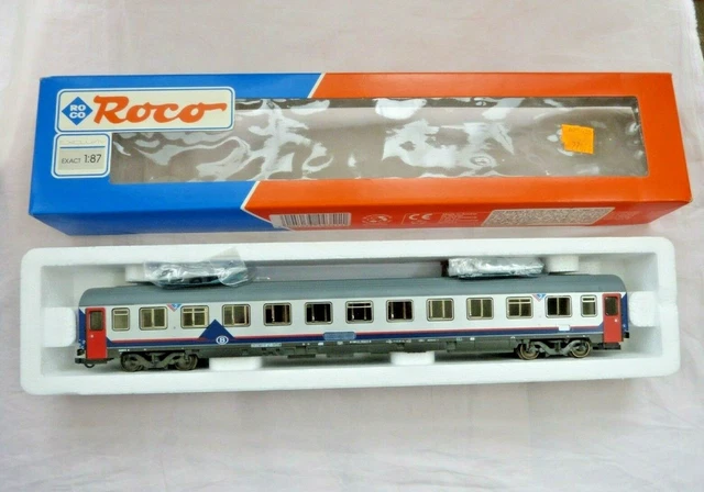 ROCO 44351 HO Belgian Railways 2Nd Class Coach Sncb 61 88 21-70 611-5 ...