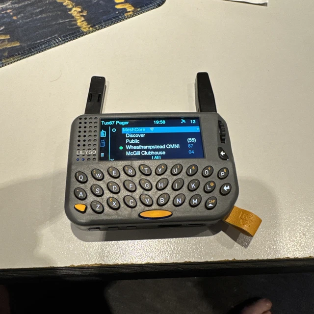 T-LORA PAGER ESP32-S3 Handheld IoT Device, 2.33" Display, QWERTY ...