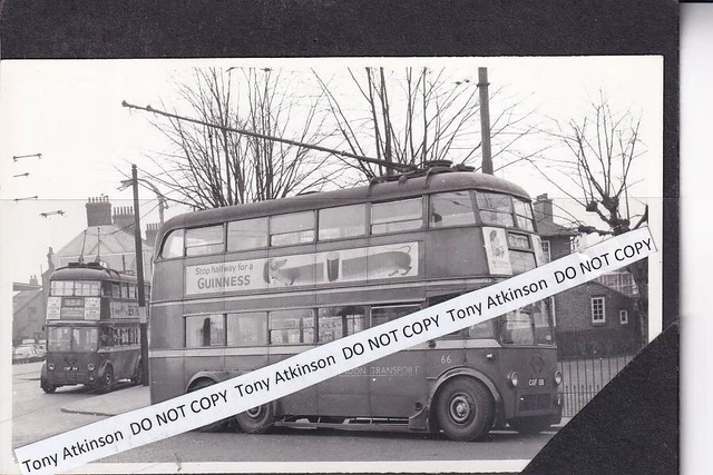 LONDON TRANSPORT - B1 Type Trolley Bus No. 66 On Route 654 - Photo ...