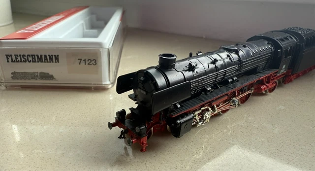 FLEISCHMANN H0 DAMPFLOKOMOTIVE BR 01 066-6 mit Tender – Gebraucht, Top ...