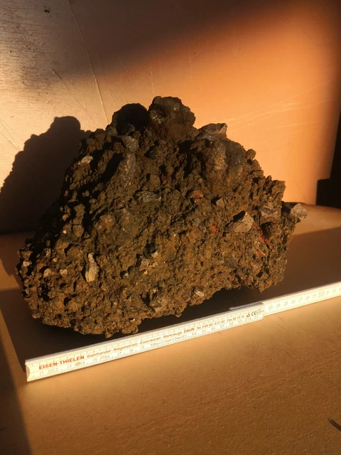 LAVASTEIN, NATÜRLICH, ECHT und einzigartig! UNIKAT! "MURMEL/Streusel ...