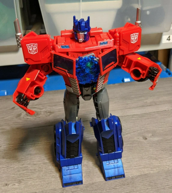 TRANSFORMERS OPTIMUS PRIME Cyberverse Ultimate Class Figure Matrix 2017 ...