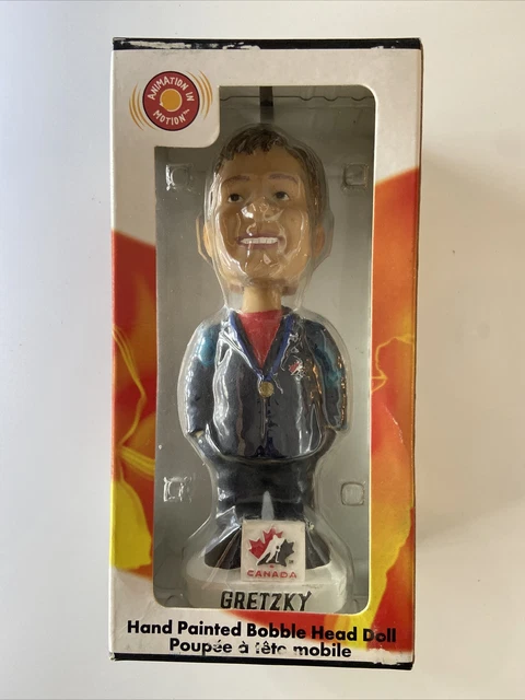 WAYNE GRETZKY IN Suit 2002 Team Canada Hockey Gold Medal 7" Bobble ...