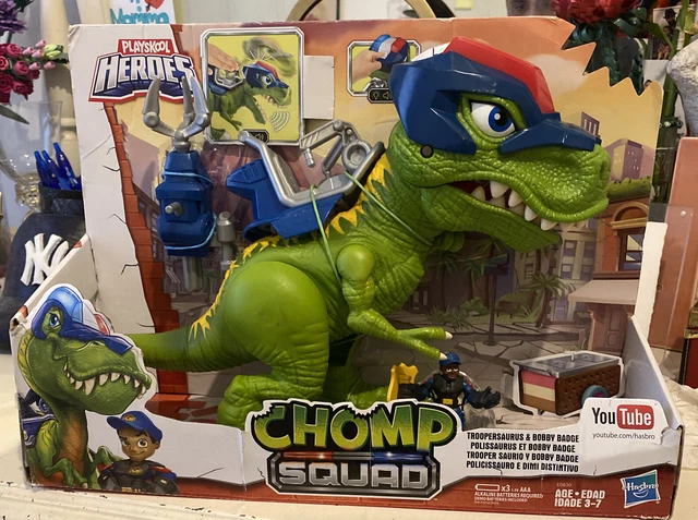 PLAYSKOOL HEROES CHOMP Squad Troopersaurus and Bobby Badge New Sealed ...