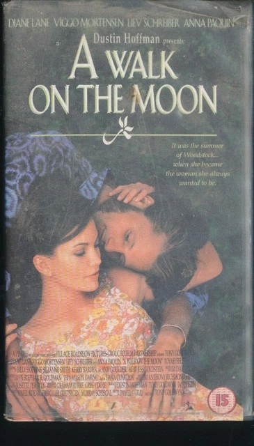 A WALK ON The Moon VHS Diane Lane Viggo Mortenson Liev Schreiber Anna ...