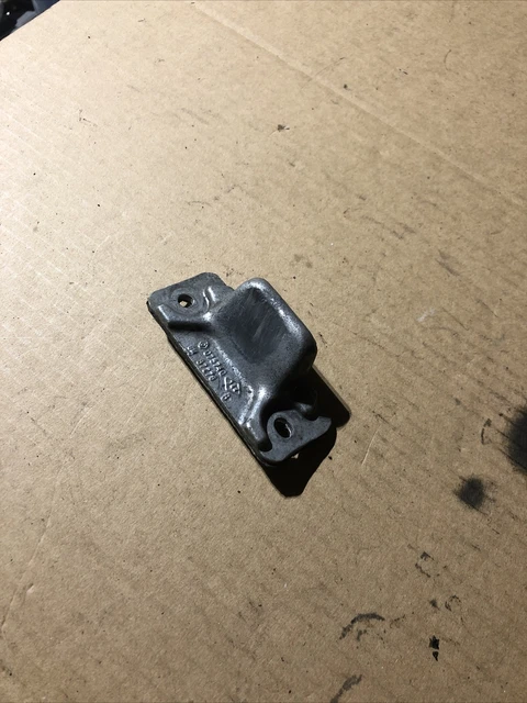 RENAULT TRAFIC VIVARO Primastar Sliding Door Catch Guide 075740 ...