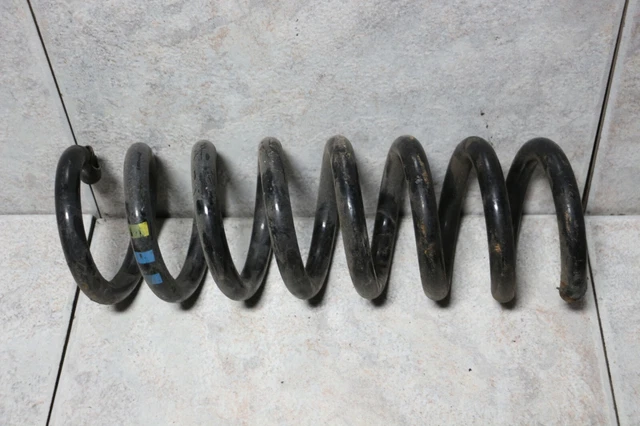 MERCEDES BENZ E Class W124 Rear Coil Spring Genuine New 1243241204 £59. ...