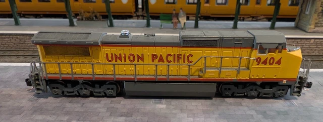 BACHMANN SPECTRUM N Scale Ge Dash 8-40Cw Diesel Locomotive Union ...