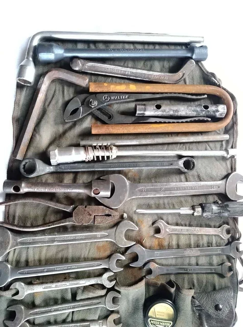 MERCEDES BENZ TOOL kit w120 ponton 190 sl 220 w105 w136 w187 £549.70 ...