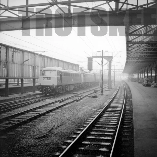 LARGER NEGATIVE BR British Railways Electric Loco E3073 Class 85 Crewe ...