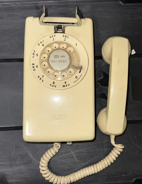 VINTAGE TAN Western Electric Bell System 554 Rotary Dial Wall Telephone ...