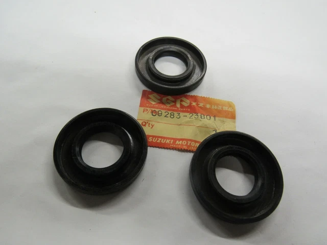 NOS SUZUKI MT50 F50 R.H. crankshaft Oil Seal 09283-23001 (3) $13.74 ...