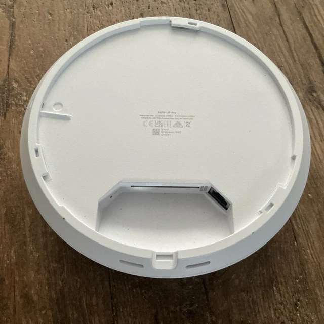 UBIQUITI NETWORKS UNIFI U7-Pro WiFi 7 Tri-Band Access Point £125.48 ...