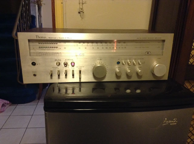 VINTAGE THOMAS SOLID State Model 2012B AM-FM Stereo Reciever Amplifier ...