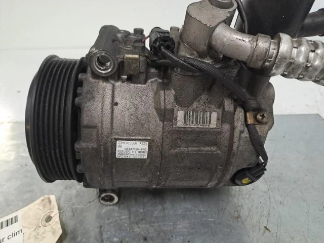 COMPRESSEUR CLIM D'OCCASION ref. 0012302811 de MERCEDES CLASSE CLK /R ...