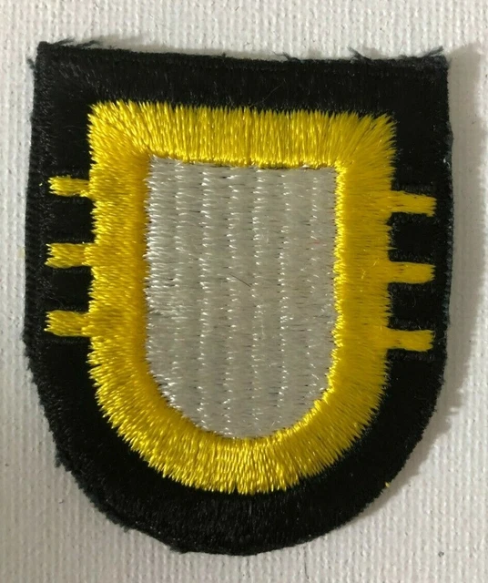 US ARMY 101ST Airborne Division 3rd Brigade Embroidered Badge Backing £ ...