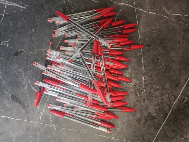 BIC CRYSTAL MEDIUM Ballpoint Pens Biros Red Loose (50) £15.00 - PicClick UK