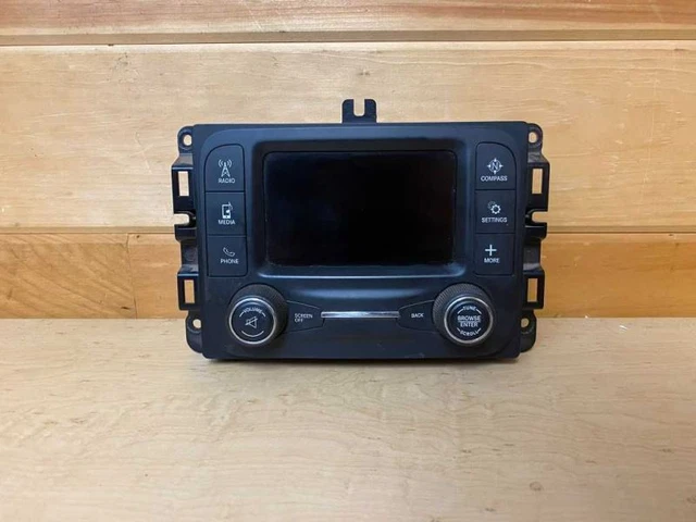RADIO OPT RA2 Style Classique 2018-2020 Dodge Ram 1500 / 2018 Ram 2500 ...