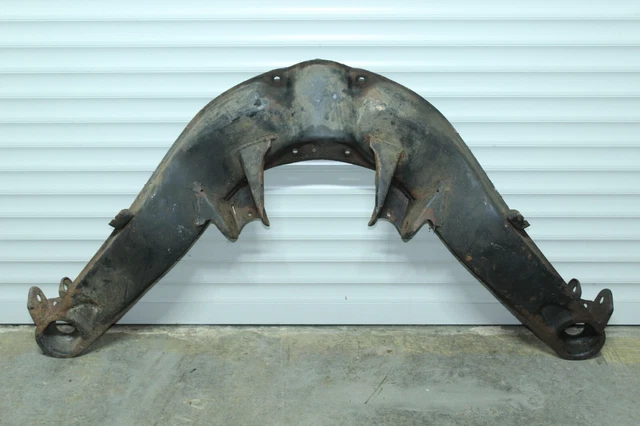 REAR AXLE MOUNT Mercedes Benz W123 Rear Axle Carrier £151.51 - PicClick UK