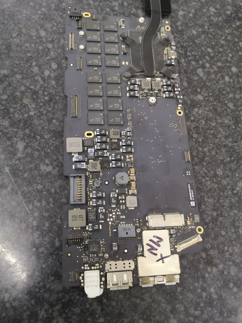 GENUINE MACBOOK PRO A1502 Mid 2014 Logic Board i5 2.6GHz 8GB 820-3476-A ...
