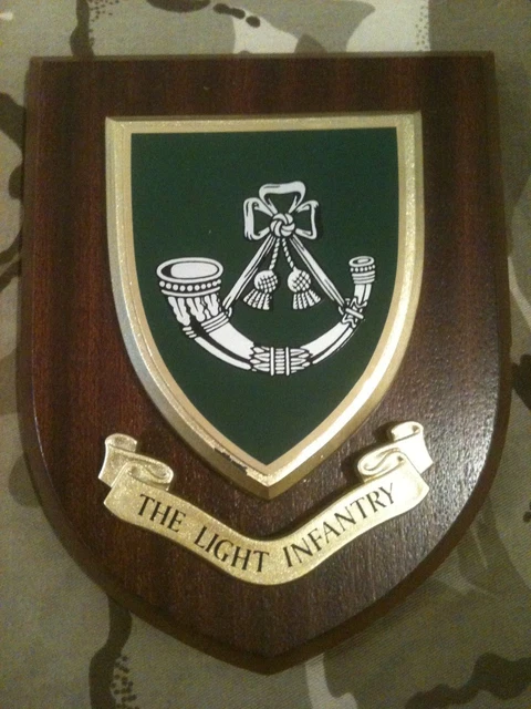 LIGHT INFANTRY MILITARY Shield Wall Plaque EUR 31,40 - PicClick IT LIGHT INFANTRY MILITARY Shield Wall Plaque EUR 31,40 - PicClick IT