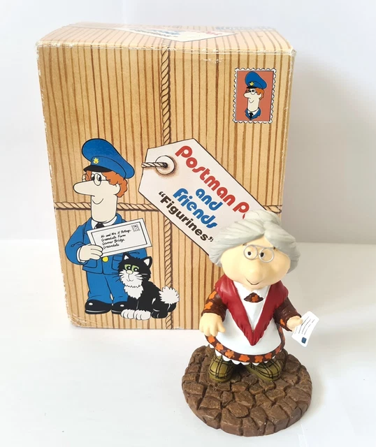VINTAGE COLLECTABLE POSTMAN Pat And Friends Mrs Goggins Figure Figurine ...