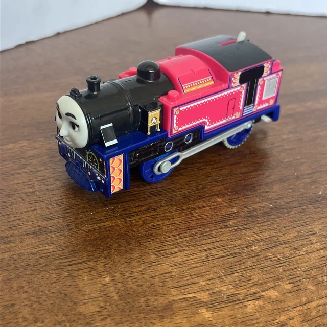 THOMAS & FRIENDS Trackmaster Revolution Motorized Hyper Glow Ashima ...