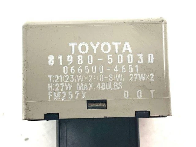 TOYOTA LAND CRUISER 120 J12 8198050030 0665004651 020100 Relais 2.98 ...
