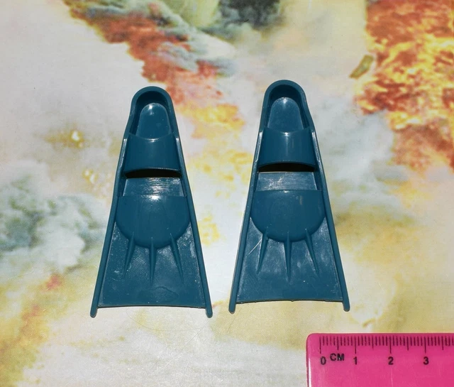 VINTAGE ACTION MAN 40th Underwater Explorer Blue Swim Fins Flippers £7. ...