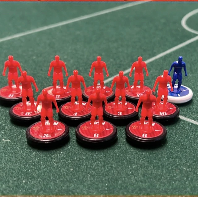 SUBBUTEO SURESHOT PRO Manchester United Team with Tchaaa4 Figures New ...