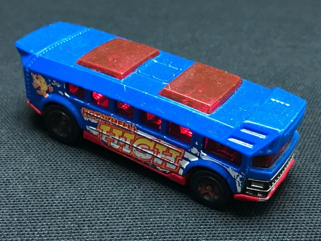 HOT WHEELS HIGH School Bus Collectable Scale 1:64 EUR 4,28 - PicClick FR