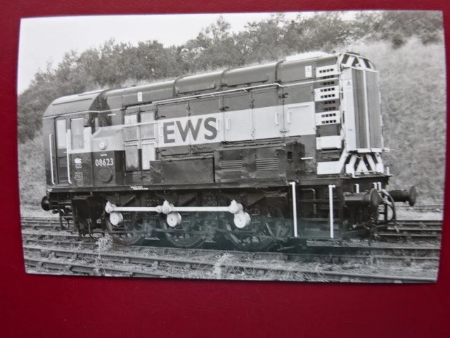 PHOTO CLASS 08 Shunter 08623 At Tinsley Yard Ews Livery 4/4/02 £2.20 ...
