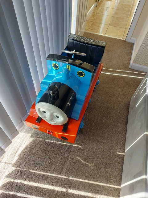 RETRO THOMAS THE Tank Engine Train Pedal Car Vintage £400.00 - PicClick UK