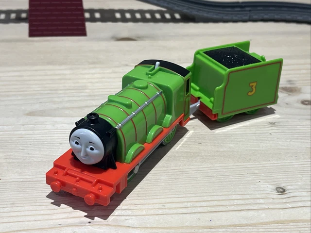 THOMAS TRACKMASTER REVOLUTION HENRY battery train £4.50 - PicClick UK