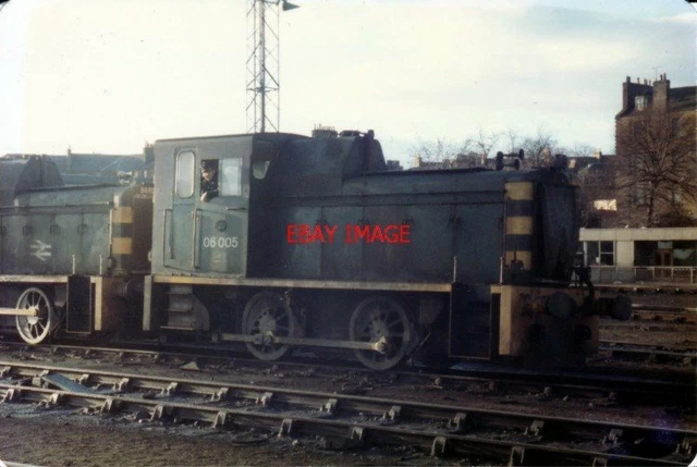 PHOTO CLASS 06 Shunter 06005 & 06006 At Dundee Depot 3/1/1981 £1.50 ...